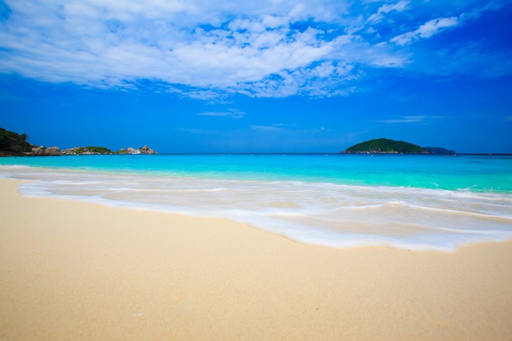 beach-bg - เที่ยวเล ดอทคอม